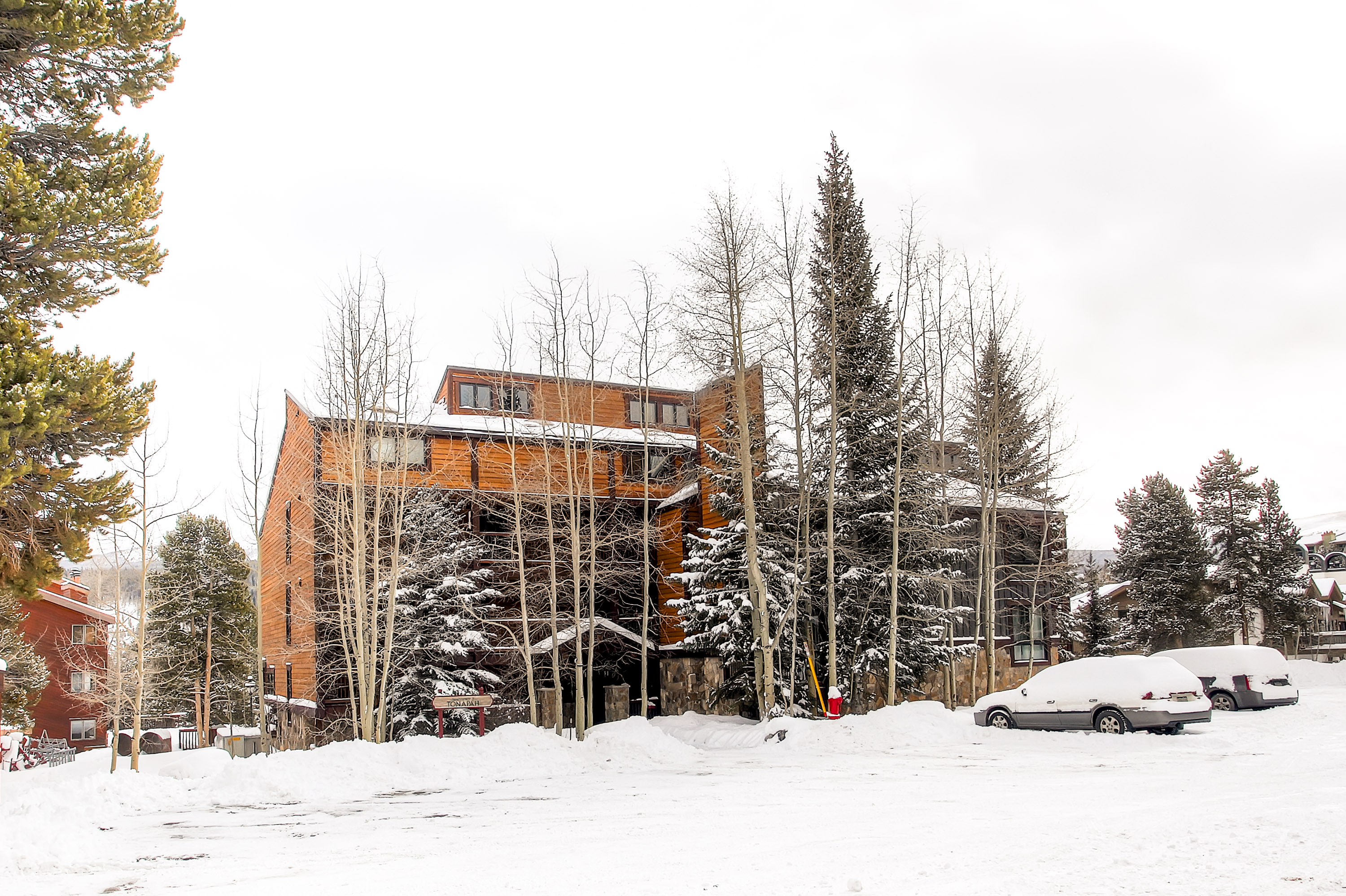 | Summit Mountain Rentals