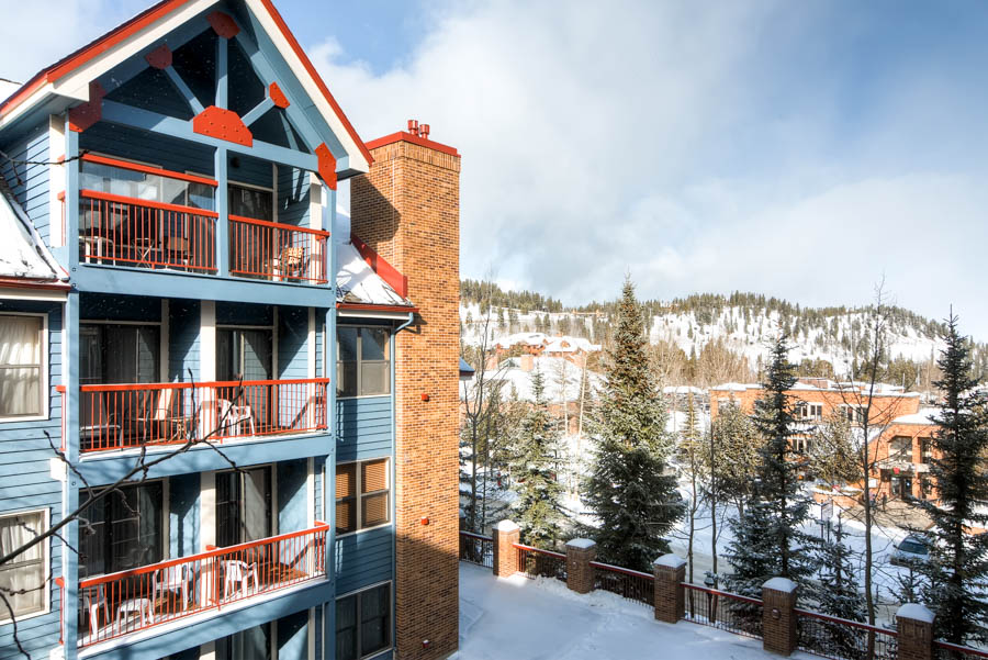 River Mountain Lodge | Summit Mountain Rentals