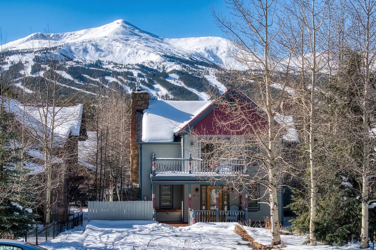 | Summit Mountain Rentals